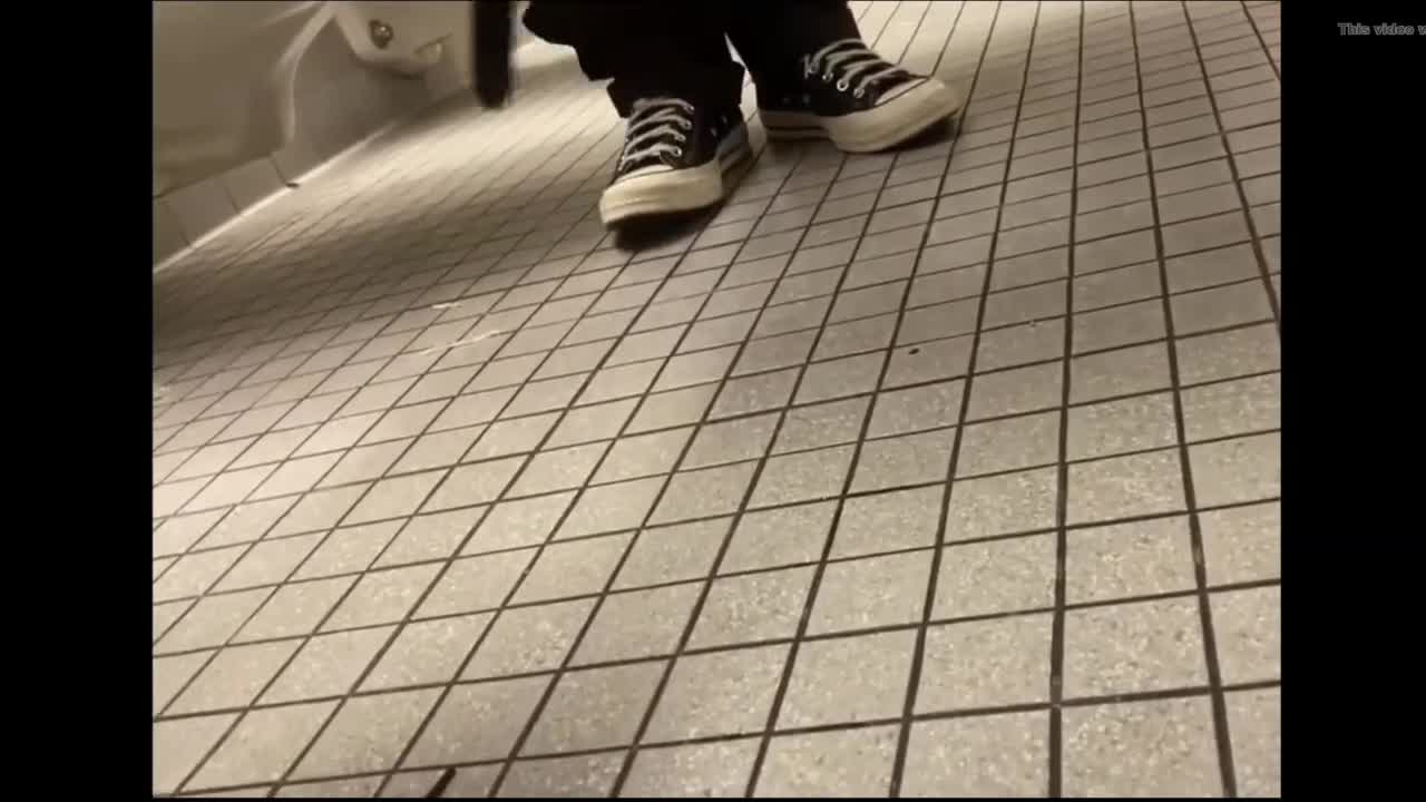 Understall cruising with mutual blowjobs in public toilet - BoyFriendTV.com
