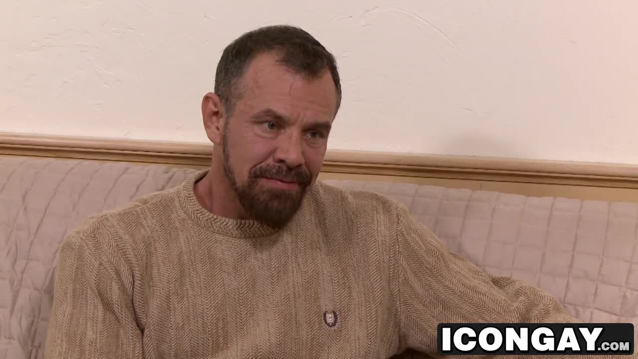 Rodney Steele And Max Sergent Loves Hard Sex With Condom