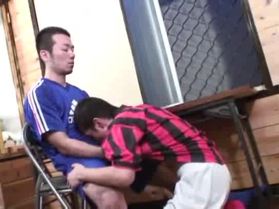 Japanese Soccer Player Fucked By Senior