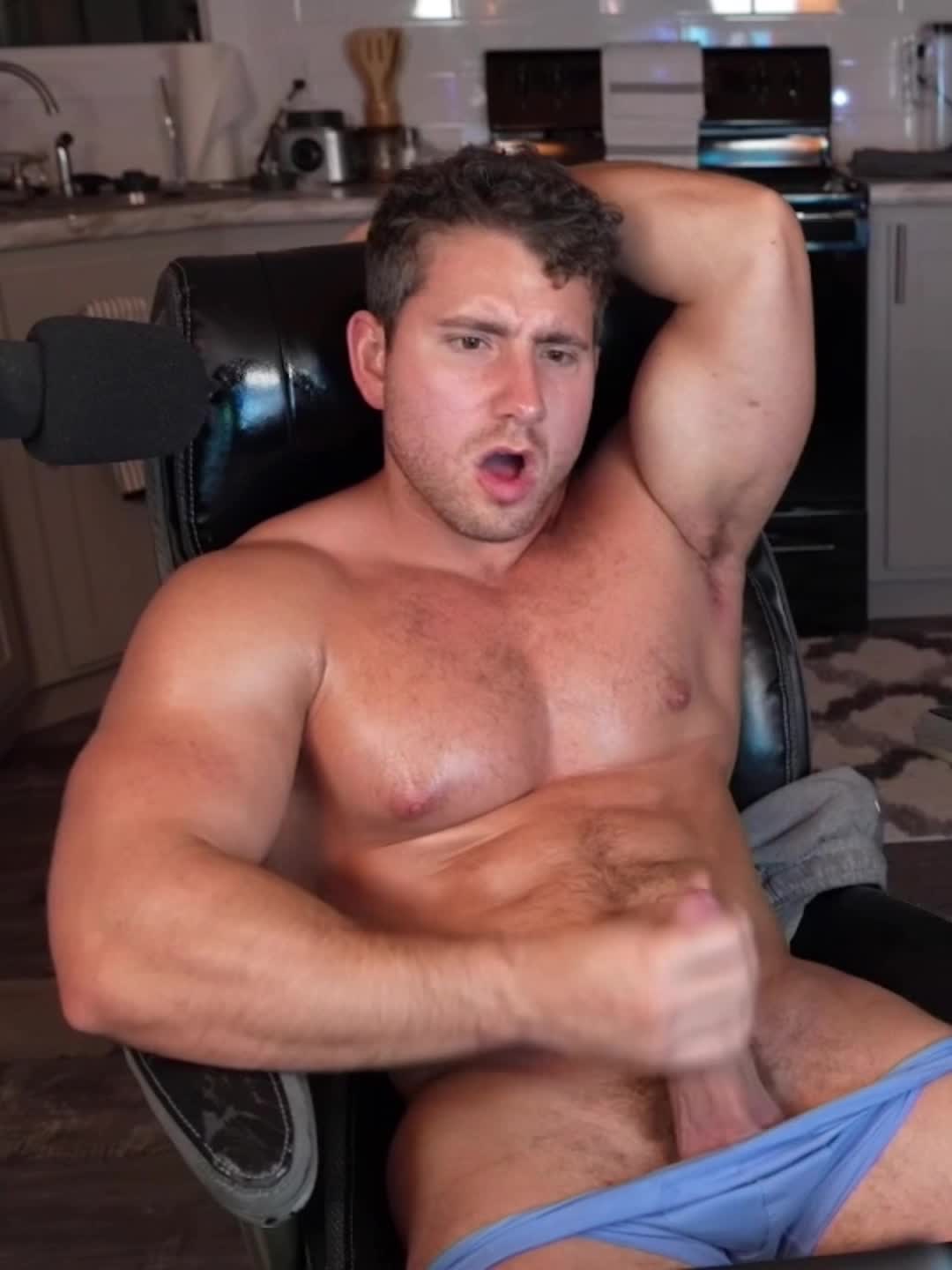 Solo Hunk