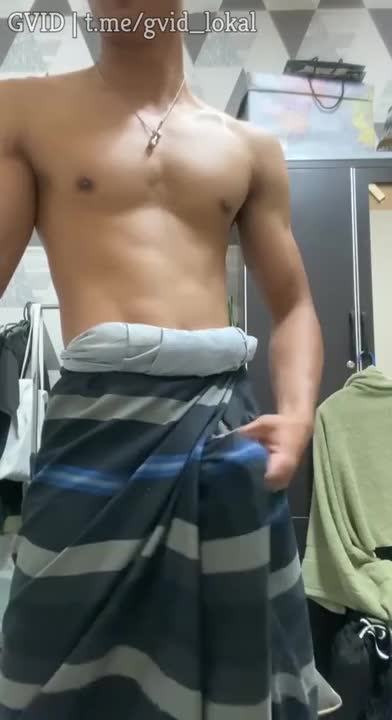 Indonesia Abang Ipar Coli Sange Lihat Adek Ipar Tidur