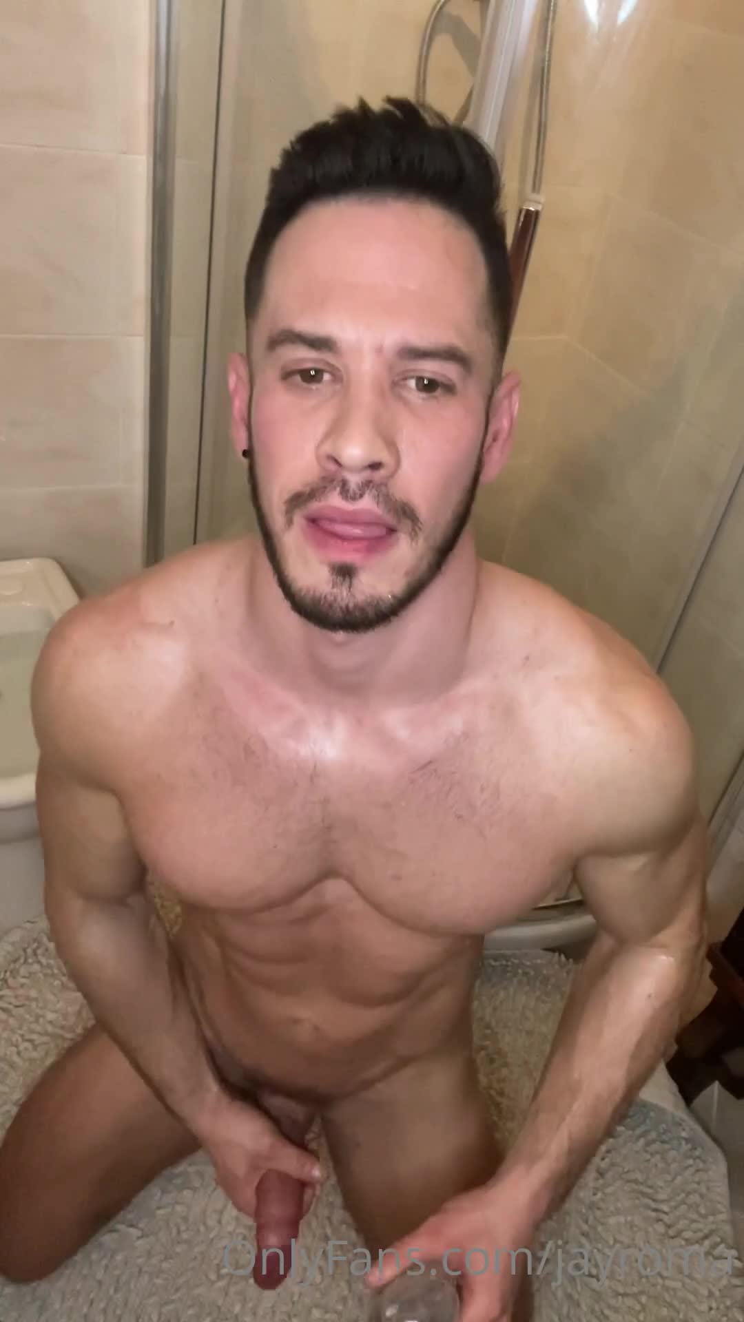 Muscle Jay Sexy Hunk