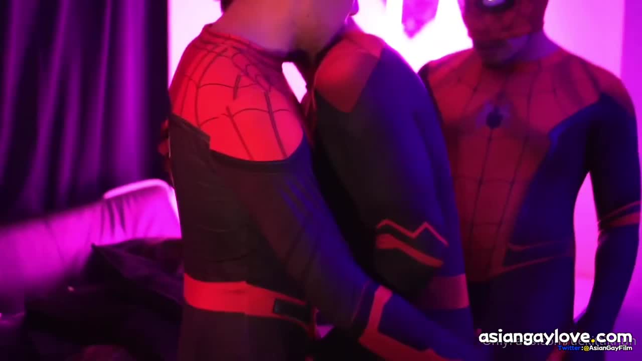 Thai Threesome Gay [ Tlekittikhun]